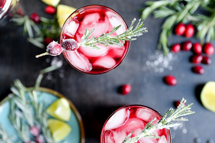Sparkling Christmas Tree Cocktail – Floating Kitchen