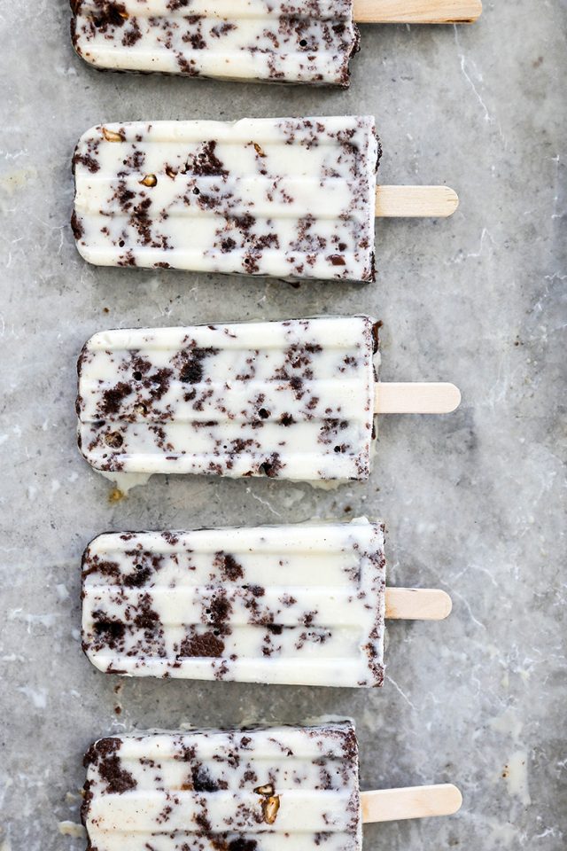 Gluten-Free Vanilla Cream Popsicles with Brownie-Toffee Crunch ...